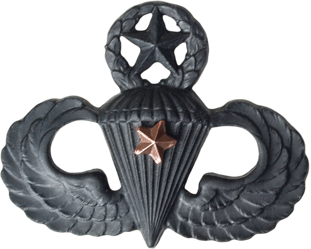 U.S. Army Parachutist Badge - Black Metal Pin-On