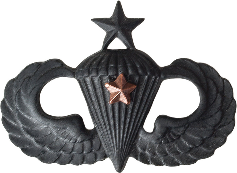 U.S. Army Parachutist Badge - Black Metal Pin-On